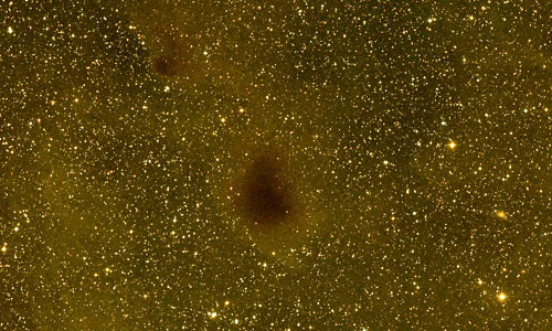 ASTRONOMIA DE YAVE-BARNARD'S CATALOGUE OF DARK AND MOLECULAR CLOUDS ...